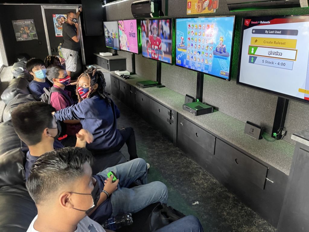 UIC College Prep Throws First Day of School Block Party - Noble Schools